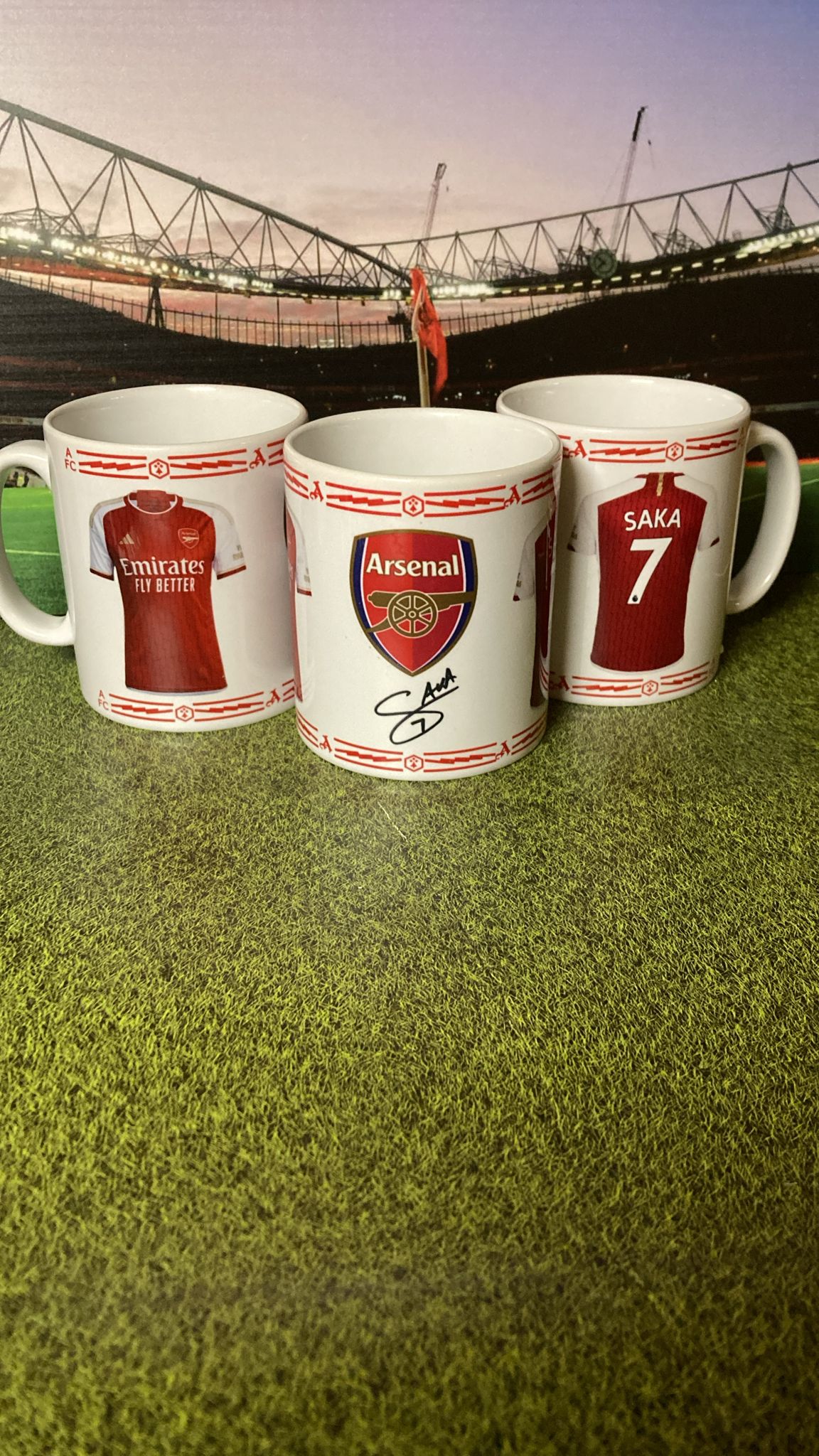 Saka Signature Mug – The Match Day Shop